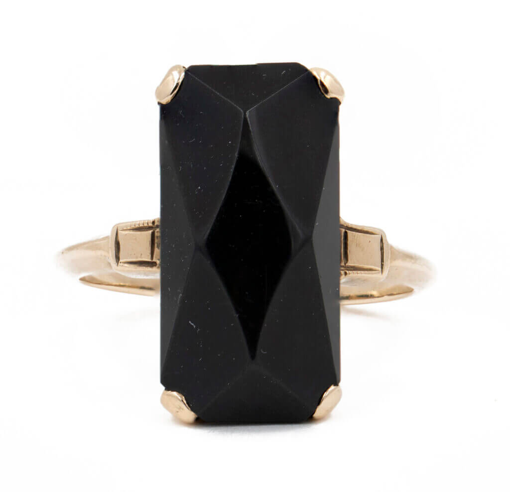 10 karat yellow gold Victorian rectangular Black Onyx Ring - Lippa's ...